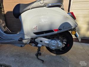 Pelēks Piaggio Vespa 2018 Pasvalys, ar dzinēja tilpumu 0.05 L un nobraukumu 20 tūkst. km par 1299 €, foto 23 vietnē AUTOMOTO.COM.LV