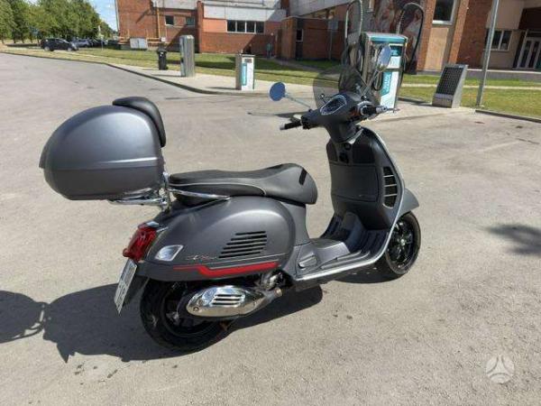 Серый Piaggio Vespa 2021 в Шяуляй, объемом двигателя 0.30 л и пробегом 4 тыс. км за 4999 €, фото 4 на AUTOMOTO.COM.LV