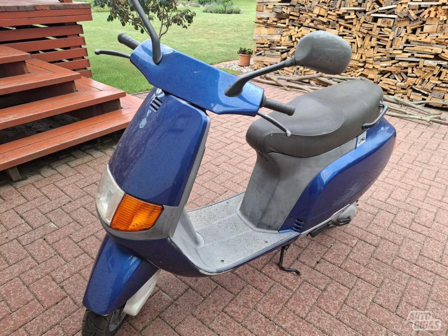 Piaggio Vespa 1992 в Вильнюс, объемом двигателя 0.05 л и пробегом 0 тыс. км за 550 €, фото 3 на AUTOMOTO.COM.LV