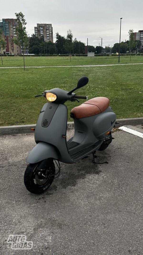 Piaggio Vespa 2001 in Kaunas, with an engine capacity of 0.00 L and mileage of 0 thousand km for 650 €, photo 1 on AUTOMOTO.COM.LV
