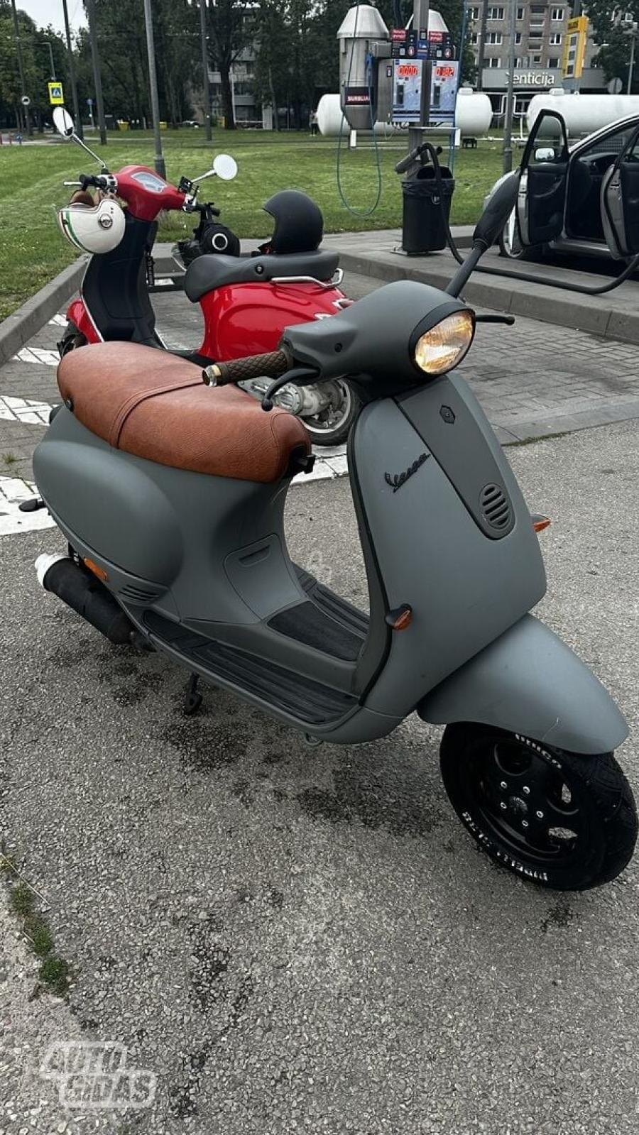 Piaggio Vespa 2001 in Kaunas, with an engine capacity of 0.00 L and mileage of 0 thousand km for 650 €, photo 7 on AUTOMOTO.COM.LV