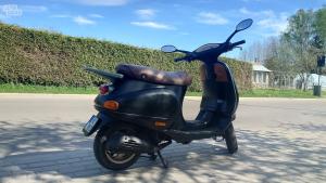 Piaggio Vespa 2003 в Вильнюс, объемом двигателя 0.00 л и пробегом 0 тыс. км за 1000 €, фото  на AUTOMOTO.COM.LV