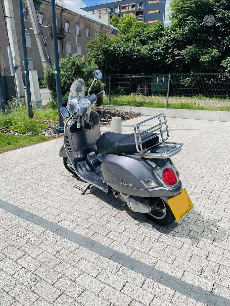 Piaggio Vespa 2004 в Вильнюс, объемом двигателя 0.20 л и пробегом 4 тыс. км за 2000 €, фото 7 на AUTOMOTO.COM.LV