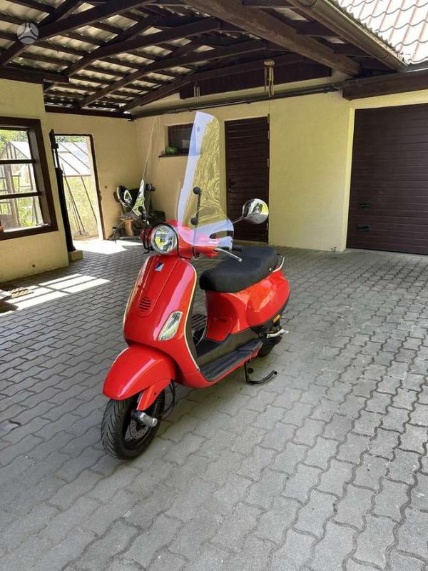 Piaggio Vespa 2005 в Кретинга, объемом двигателя 49.00 л и пробегом 8 тыс. км за 1000 €, фото 2 на AUTOMOTO.COM.LV