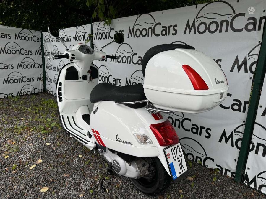 Piaggio Vespa 2005 in Vilnius, with an engine capacity of 0.25 L and mileage of 40 thousand km for 2500 €, photo 3 on AUTOMOTO.COM.LV