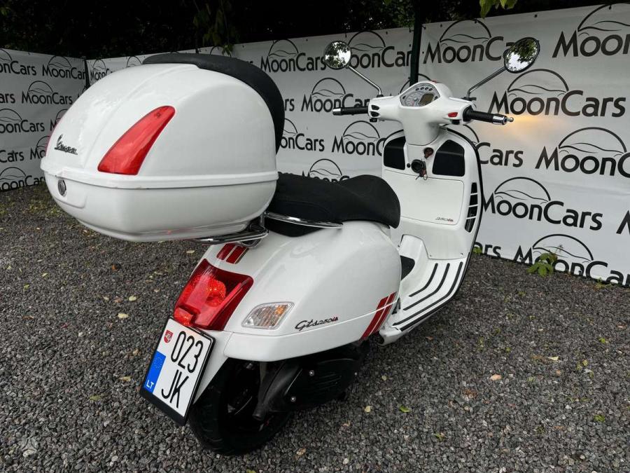 Piaggio Vespa 2005 in Vilnius, with an engine capacity of 0.25 L and mileage of 40 thousand km for 2500 €, photo 9 on AUTOMOTO.COM.LV