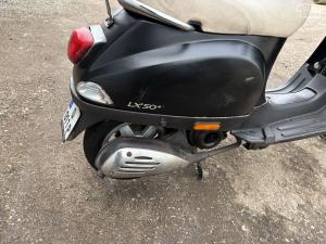 Piaggio Vespa 2006 в Кельме, объемом двигателя 0.05 л и пробегом 27 тыс. км за 465 €, фото 14 на AUTOMOTO.COM.LV