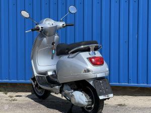 Piaggio Vespa 2007 in Ukmerge, with an engine capacity of 0.13 L and mileage of 50 thousand km for 1550 €, photo 3 on AUTOMOTO.COM.LV