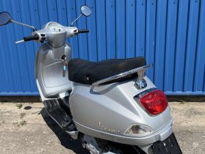 Piaggio Vespa 2007 in Ukmerge, with an engine capacity of 0.13 L and mileage of 50 thousand km for 1550 €, photo 5 on AUTOMOTO.COM.LV
