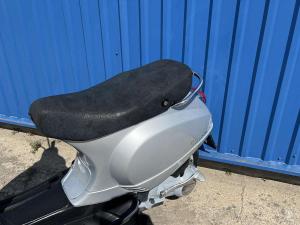 Piaggio Vespa 2007 in Ukmerge, with an engine capacity of 0.13 L and mileage of 50 thousand km for 1550 €, photo 9 on AUTOMOTO.COM.LV