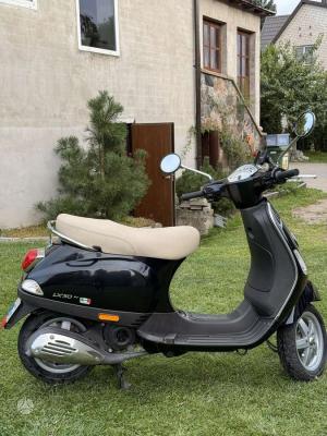 Piaggio Vespa 2007 Kauņa, ar dzinēja tilpumu 50.00 L un nobraukumu 7 tūkst. km par 1050 €, foto 3 vietnē AUTOMOTO.COM.LV