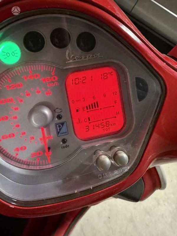 Piaggio Vespa 2008 в Вильнюс, объемом двигателя 0.25 л и пробегом 31 тыс. км за 2600 €, фото 5 на AUTOMOTO.COM.LV