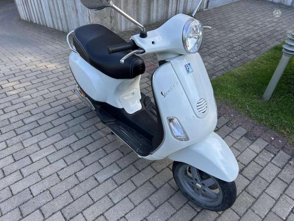 Piaggio Vespa 2008 in Palanga, with an engine capacity of 49.00 L and mileage of 14 thousand km for 1200 €, photo 2 on AUTOMOTO.COM.LV
