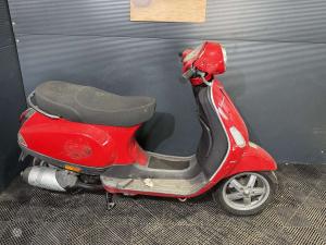 Piaggio Vespa 2008 in Taurage, with an engine capacity of 49.00 L and mileage of 5 thousand km for 800 €, photo  on AUTOMOTO.COM.LV