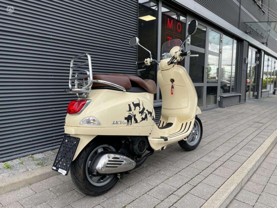 Piaggio Vespa 2009 в Рига, объемом двигателя 0.13 л и пробегом 11 тыс. км за 1999 €, фото 5 на AUTOMOTO.COM.LV