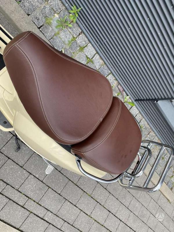 Piaggio Vespa 2009 в Рига на AUTOMOTO.COM.LV Piaggio Vespa 2009 в Рига, объемом двигателя 0.13 л и пробегом 11 тыс. км за 1999 €, фото 9 на AUTOMOTO.COM.LV