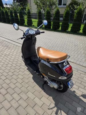 Piaggio Vespa 2010 in Panevezys, with an engine capacity of 50.00 L and mileage of 15 thousand km for 1250 €, photo 6 on AUTOMOTO.COM.LV