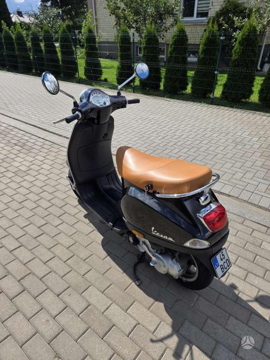 Piaggio Vespa 2010 in Panevezys, with an engine capacity of 50.00 L and mileage of 15 thousand km for 1250 €, photo 6 on AUTOMOTO.COM.LV