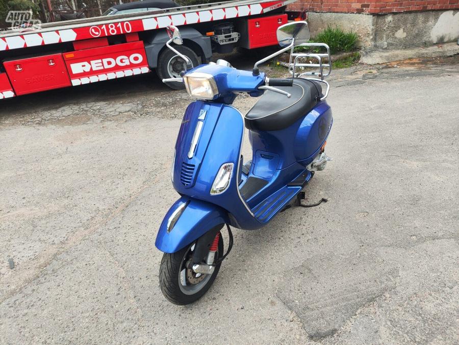 Piaggio Vespa 2011 в Вильнюс, объемом двигателя 0.05 л и пробегом 16 тыс. км за 1100 €, фото 4 на AUTOMOTO.COM.LV