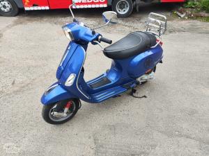Piaggio Vespa 2011 в Вильнюс, объемом двигателя 0.05 л и пробегом 16 тыс. км за 1100 €, фото 8 на AUTOMOTO.COM.LV
