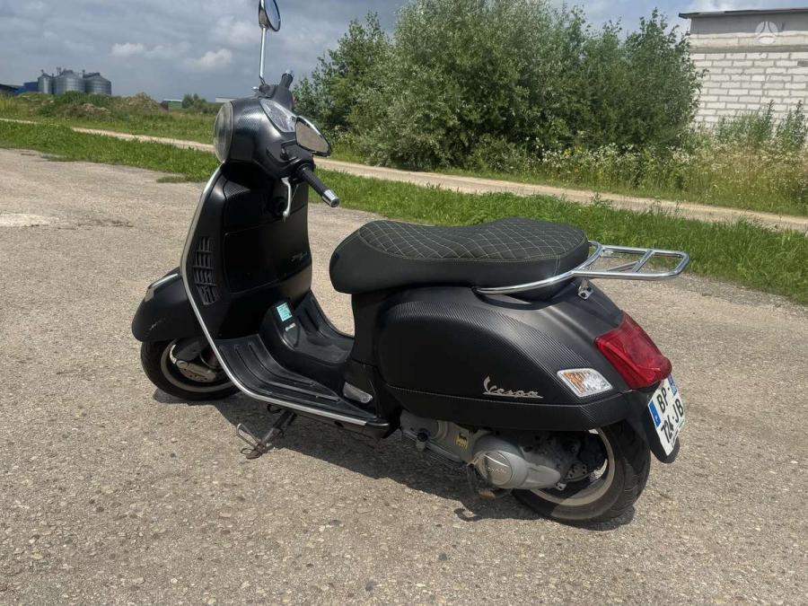 Piaggio Vespa 2011 Panevēža, ar dzinēja tilpumu 0.28 L un nobraukumu 51 tūkst. km par 2600 €, foto 4 vietnē AUTOMOTO.COM.LV