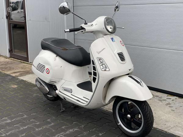 Piaggio Vespa 2012 Vilkaviškis, ar dzinēja tilpumu 0.30 L un nobraukumu 40 tūkst. km par 1450 €, foto 6 vietnē AUTOMOTO.COM.LV