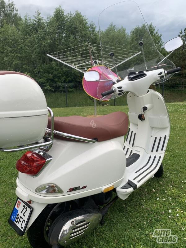 Piaggio Vespa 2012 Panevēža, ar dzinēja tilpumu 0.05 L un nobraukumu 19 tūkst. km par 1100 €, foto 1 vietnē AUTOMOTO.COM.LV