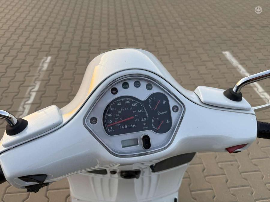 Piaggio Vespa 2012 в Каунас, объемом двигателя 0.30 л и пробегом 41 тыс. км за 3300 €, фото 7 на AUTOMOTO.COM.LV
