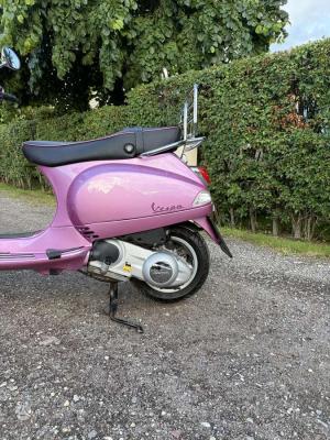 Piaggio Vespa 2012 Šauļi, ar dzinēja tilpumu 0.13 L un nobraukumu 6 tūkst. km par 2650 €, foto 5 vietnē AUTOMOTO.COM.LV