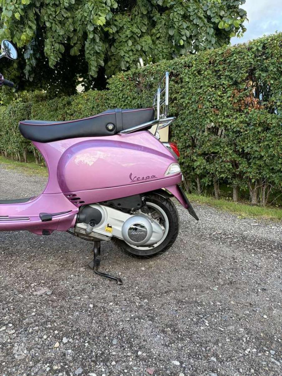 Piaggio Vespa 2012 Šauļi, ar dzinēja tilpumu 0.13 L un nobraukumu 6 tūkst. km par 2650 €, foto 5 vietnē AUTOMOTO.COM.LV