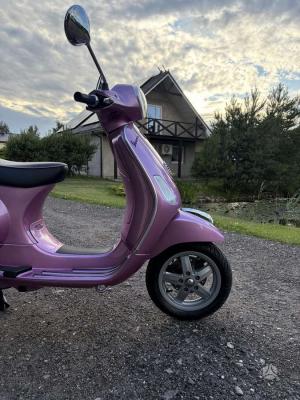 Piaggio Vespa 2012 Šauļi, ar dzinēja tilpumu 0.13 L un nobraukumu 6 tūkst. km par 2650 €, foto 11 vietnē AUTOMOTO.COM.LV