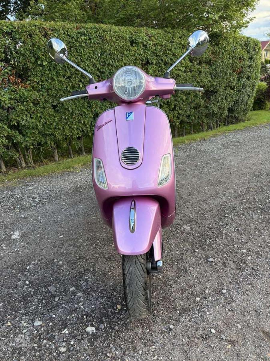 Piaggio Vespa 2012 Šauļi, ar dzinēja tilpumu 0.13 L un nobraukumu 6 tūkst. km par 2650 €, foto 14 vietnē AUTOMOTO.COM.LV
