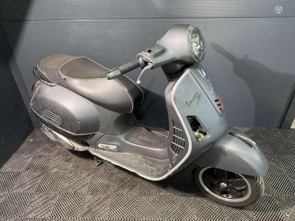 Piaggio Vespa 2015 Tauragė, ar dzinēja tilpumu 0.30 L un nobraukumu 35 tūkst. km par 1550 €, foto 3 vietnē AUTOMOTO.COM.LV