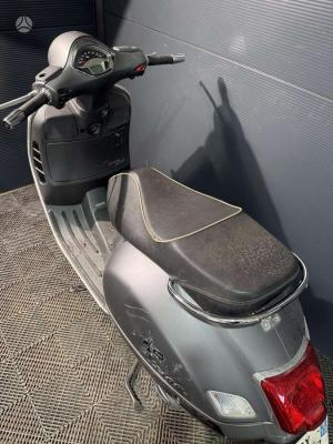 Piaggio Vespa 2015 Tauragė, ar dzinēja tilpumu 0.30 L un nobraukumu 35 tūkst. km par 1550 €, foto 6 vietnē AUTOMOTO.COM.LV