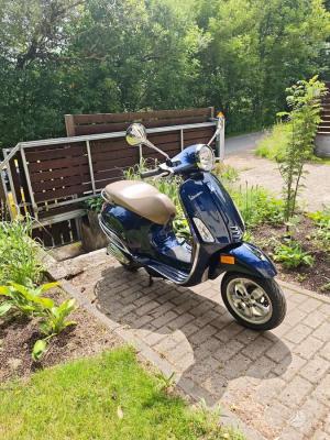 Piaggio Vespa 2016 в Вильнюс, объемом двигателя 49.00 л и пробегом 17 тыс. км за 1900 €, фото 4 на AUTOMOTO.COM.LV