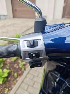 Piaggio Vespa 2016 в Вильнюс, объемом двигателя 49.00 л и пробегом 17 тыс. км за 1900 €, фото 9 на AUTOMOTO.COM.LV