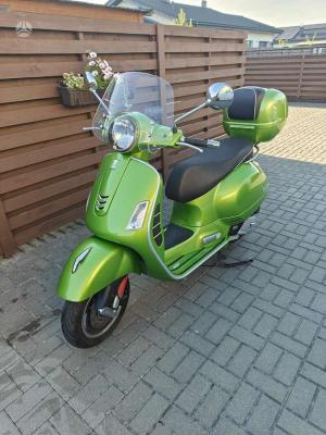 Piaggio Vespa 2017 Klaipėda, ar dzinēja tilpumu 0.13 L un nobraukumu 5 tūkst. km par 4100 €, foto  vietnē AUTOMOTO.COM.LV