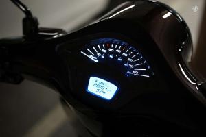 Piaggio Vespa 2017 в Вильнюс, объемом двигателя 50.00 л и пробегом 28 тыс. км за 2350 €, фото 8 на AUTOMOTO.COM.LV