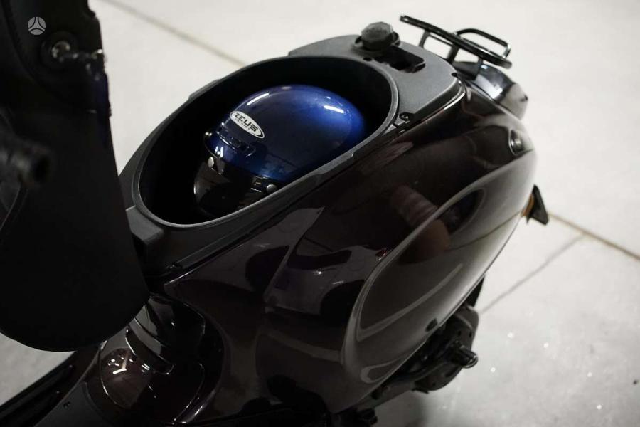 Piaggio Vespa 2017 в Вильнюс, объемом двигателя 50.00 л и пробегом 28 тыс. км за 2350 €, фото 16 на AUTOMOTO.COM.LV