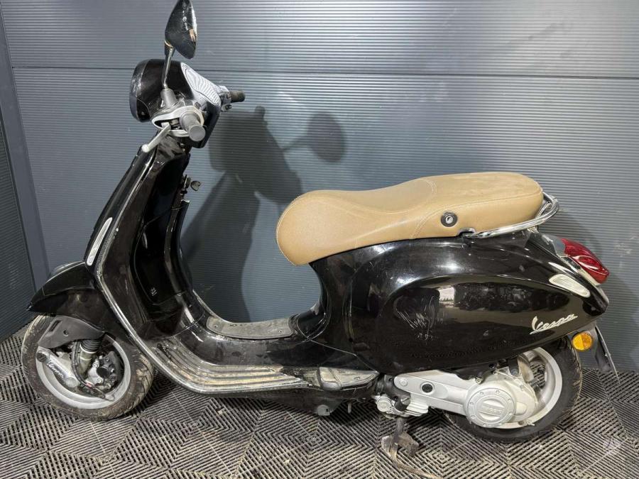 Piaggio Vespa 2018 in Taurage, with an engine capacity of 49.00 L and mileage of 30 thousand km for 1250 €, photo 5 on AUTOMOTO.COM.LV