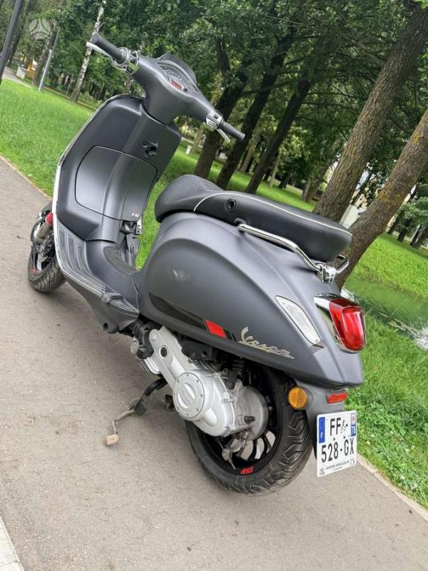 Piaggio Vespa 2019 in Kaunas, with an engine capacity of 49.00 L and mileage of 24 thousand km for 1699 €, photo 6 on AUTOMOTO.COM.LV
