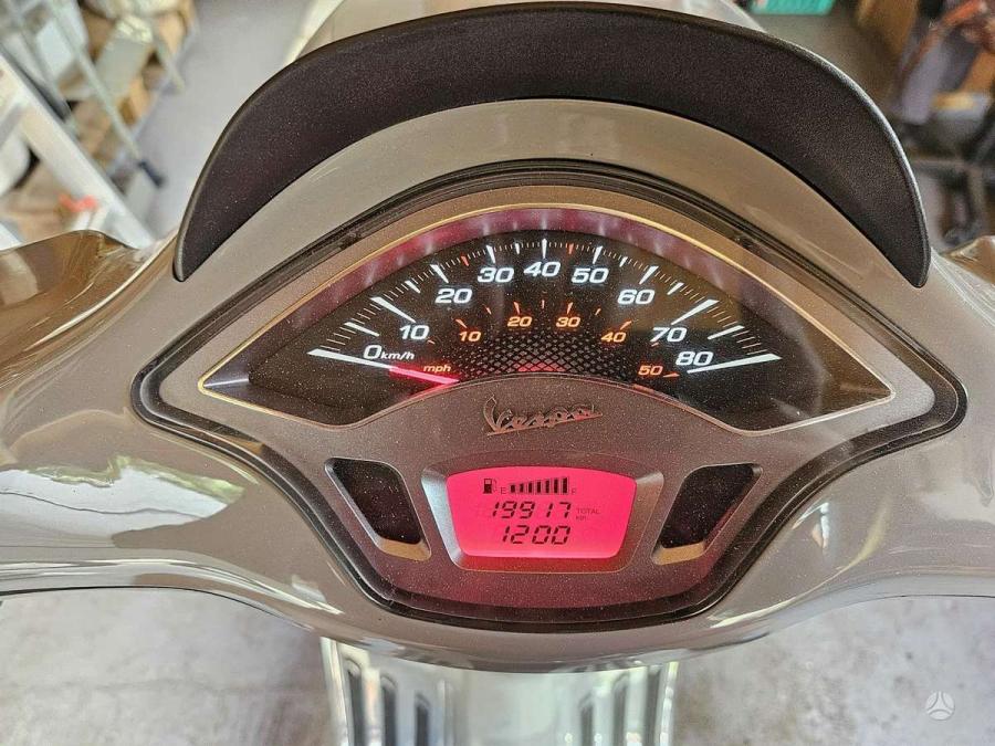 Piaggio Vespa 2019 в Каунас, объемом двигателя 49.00 л и пробегом 20 тыс. км за 1850 €, фото 8 на AUTOMOTO.COM.LV