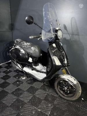 Piaggio Vespa 2020 в Таураге, объемом двигателя 0.30 л и пробегом 5 тыс. км за 1800 €, фото 6 на AUTOMOTO.COM.LV