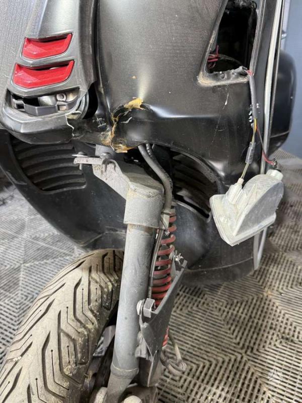 Piaggio Vespa 2022 in Taurage, with an engine capacity of 0.13 L and mileage of 29 thousand km for 1750 €, photo 3 on AUTOMOTO.COM.LV