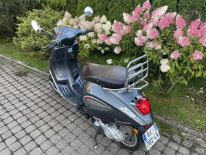 Piaggio Vespa 2022 в Таураге, объемом двигателя 50.00 л и пробегом 6 тыс. км за 2500 €, фото 3 на AUTOMOTO.COM.LV