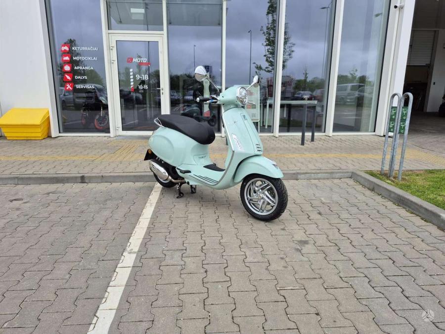 Piaggio Vespa 2026 in Vilnius, with an engine capacity of 0.12 L and mileage of 0 thousand km for 5249 €, photo 3 on AUTOMOTO.COM.LV