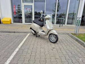 Piaggio Vespa 2026 in Vilnius, with an engine capacity of 0.12 L and mileage of 0 thousand km for 5249 €, photo 7 on AUTOMOTO.COM.LV