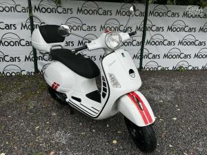Белый Piaggio Vespa 2005 в Вильнюс, объемом двигателя 0.25 л и пробегом 40 тыс. км за 2700 €, фото  на AUTOMOTO.COM.LV