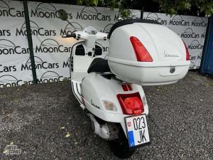 Белый Piaggio Vespa 2005 в Вильнюс, объемом двигателя 0.25 л и пробегом 40 тыс. км за 2700 €, фото 11 на AUTOMOTO.COM.LV