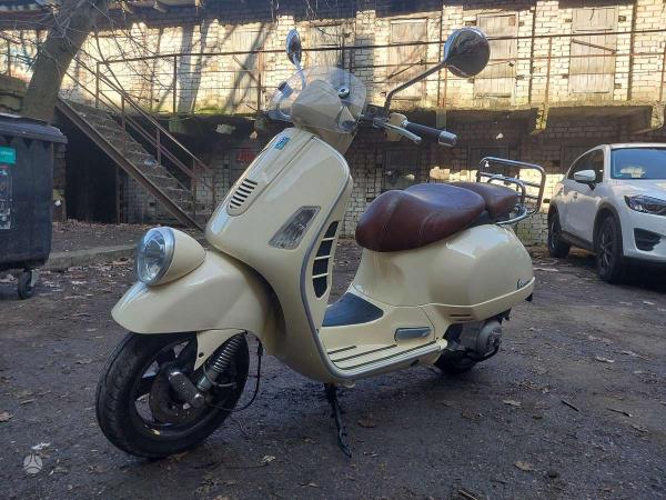 Белый Piaggio Vespa 2008 в Вильнюс, объемом двигателя 0.13 л и пробегом 11 тыс. км за 2900 €, фото 2 на AUTOMOTO.COM.LV